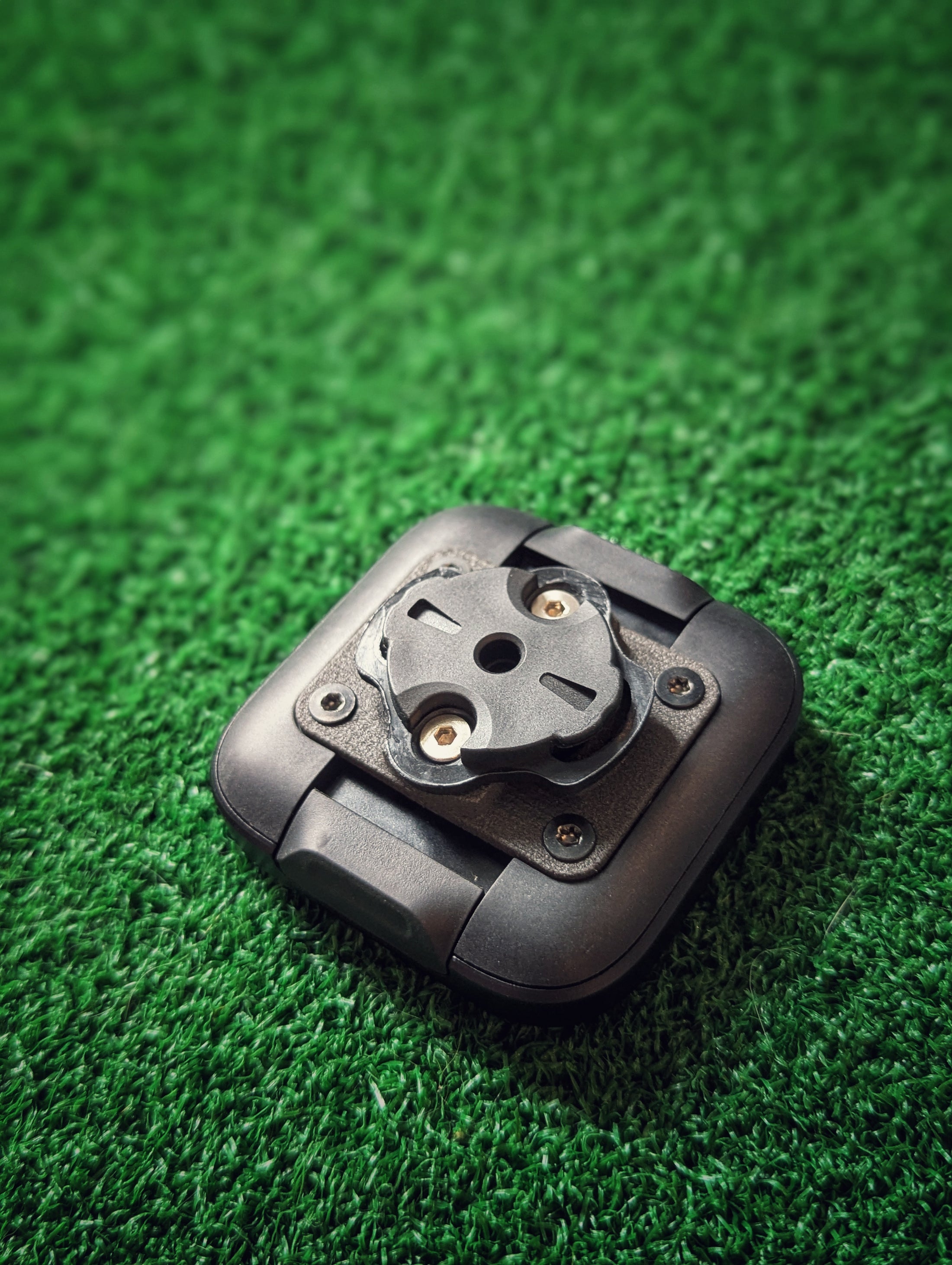 Garmin to Quad Lock / Peak Design / Mous Intralock adapter – OCH Parts
